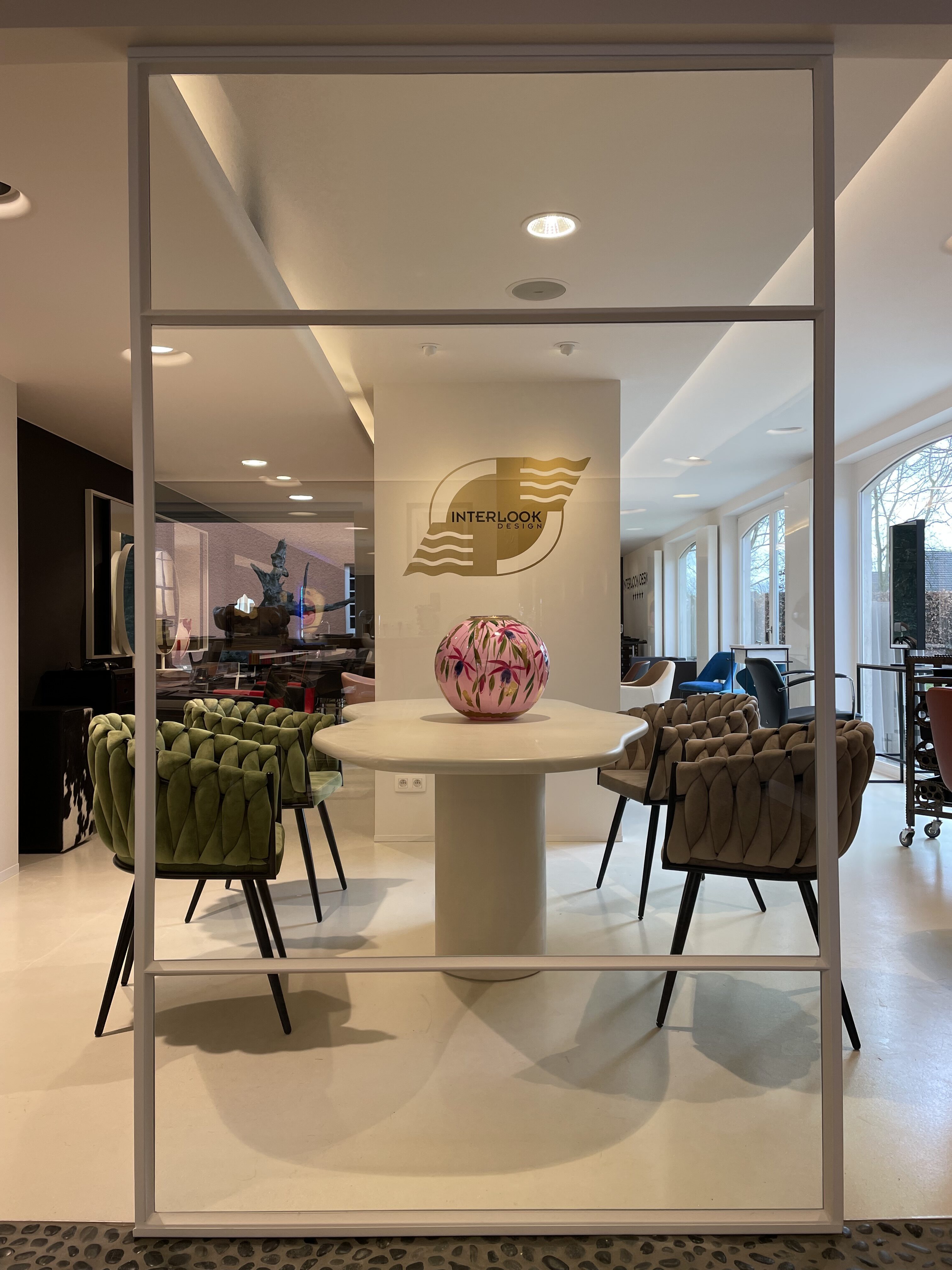 Interlook Design | Over Interlook Design